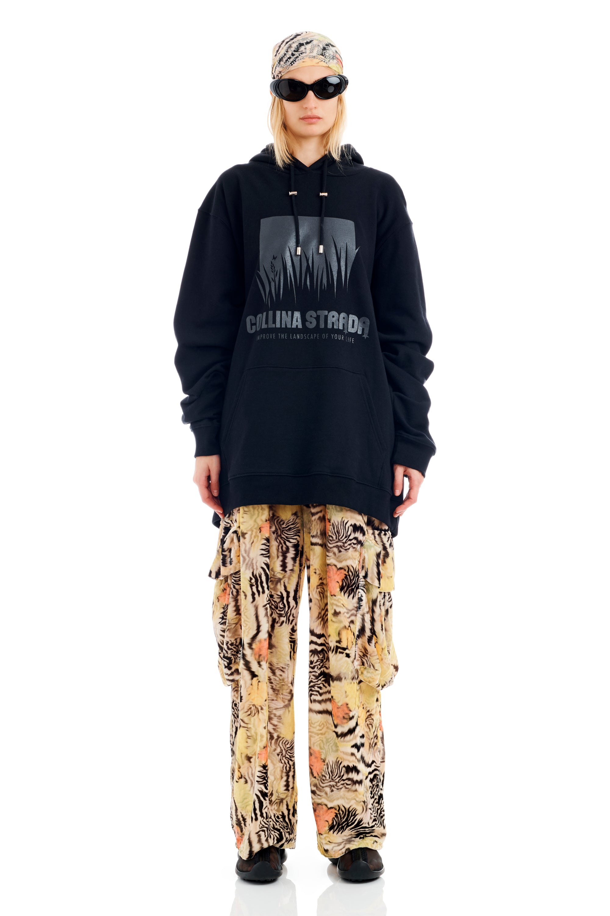 BLACK LANDSCAPE GRAPHIC HOODIE | COLLINA STRADA – Collina Strada